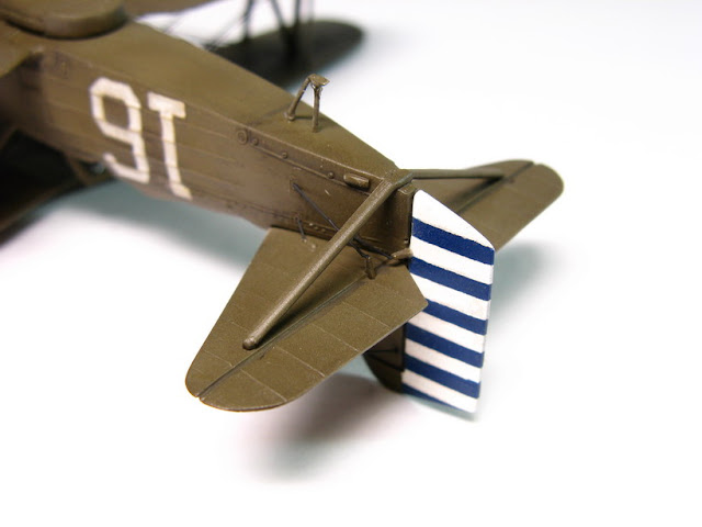 CHINESE AIRCARFT: 1/72 CURTISS HAWK II