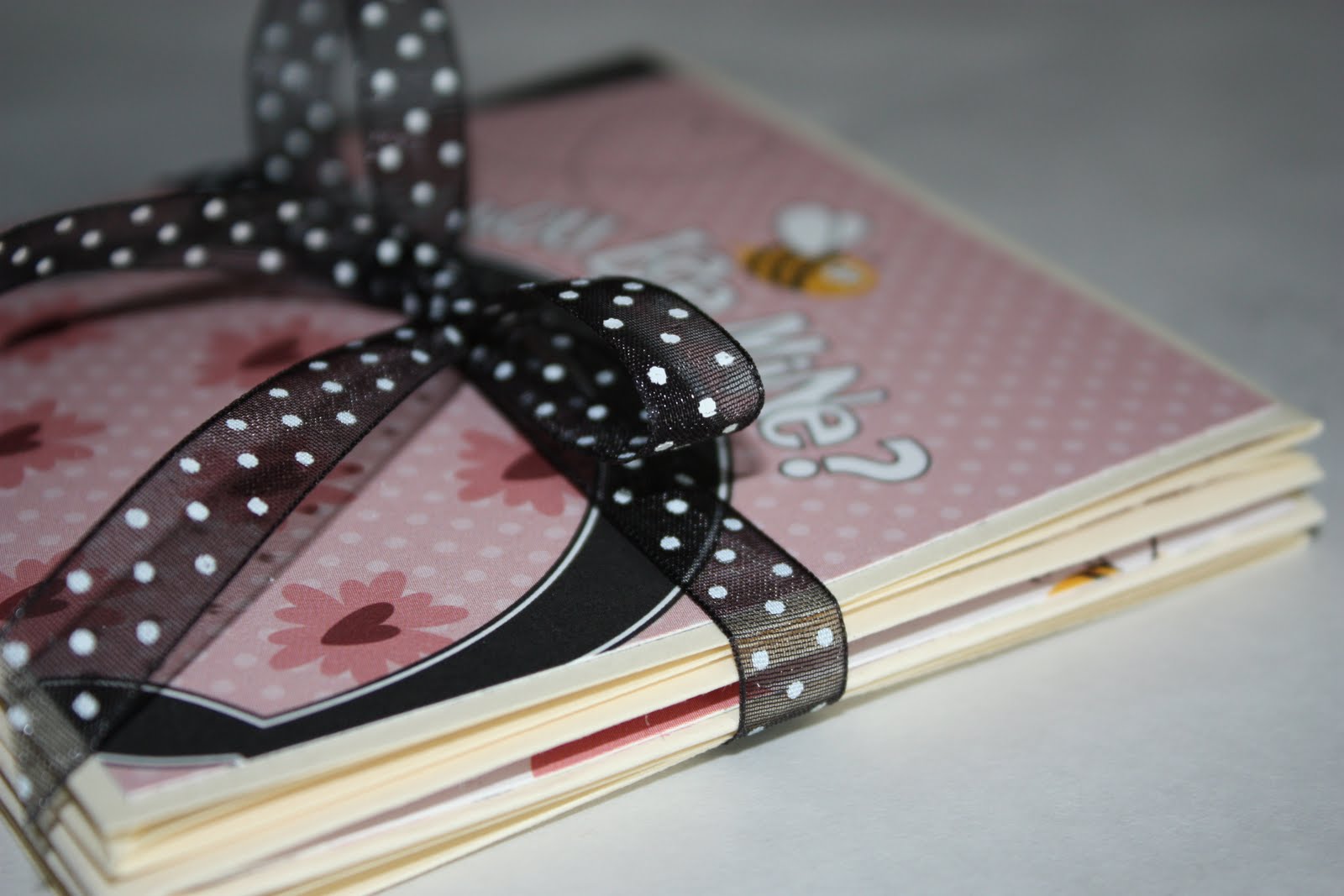 PaperTurtle: Explosion Book Tutorial ~ It's a blast!