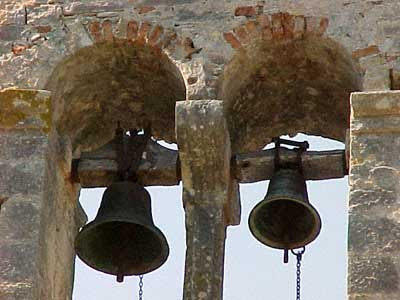 Magnon's Meanderings: The Sunday Story: The bells.