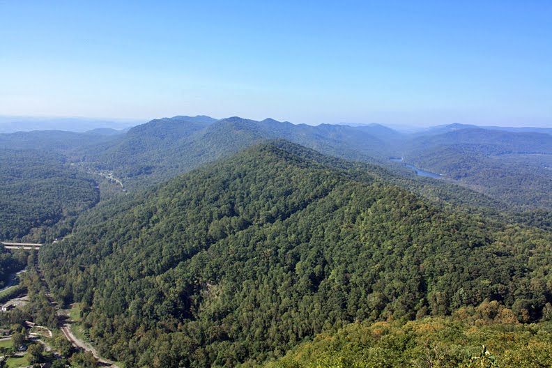 JOYFUL REFLECTIONS: Pinnacle Overlook, Cumberland Gap, TN