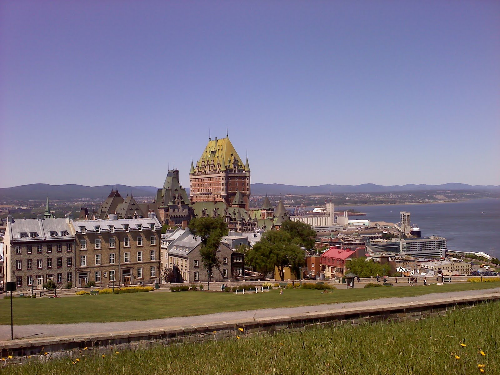 Chris Goes to Quebec: La Citadelle