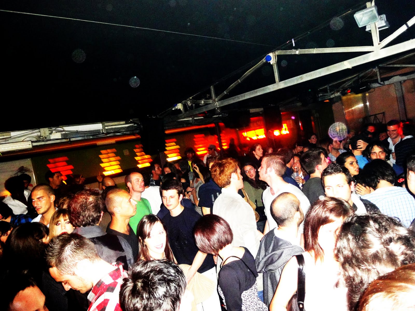 parisian-in-rome: AKAB