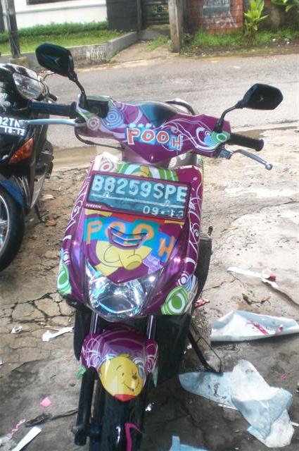 PORTALS CUTTING STICKER: motor matic sticker