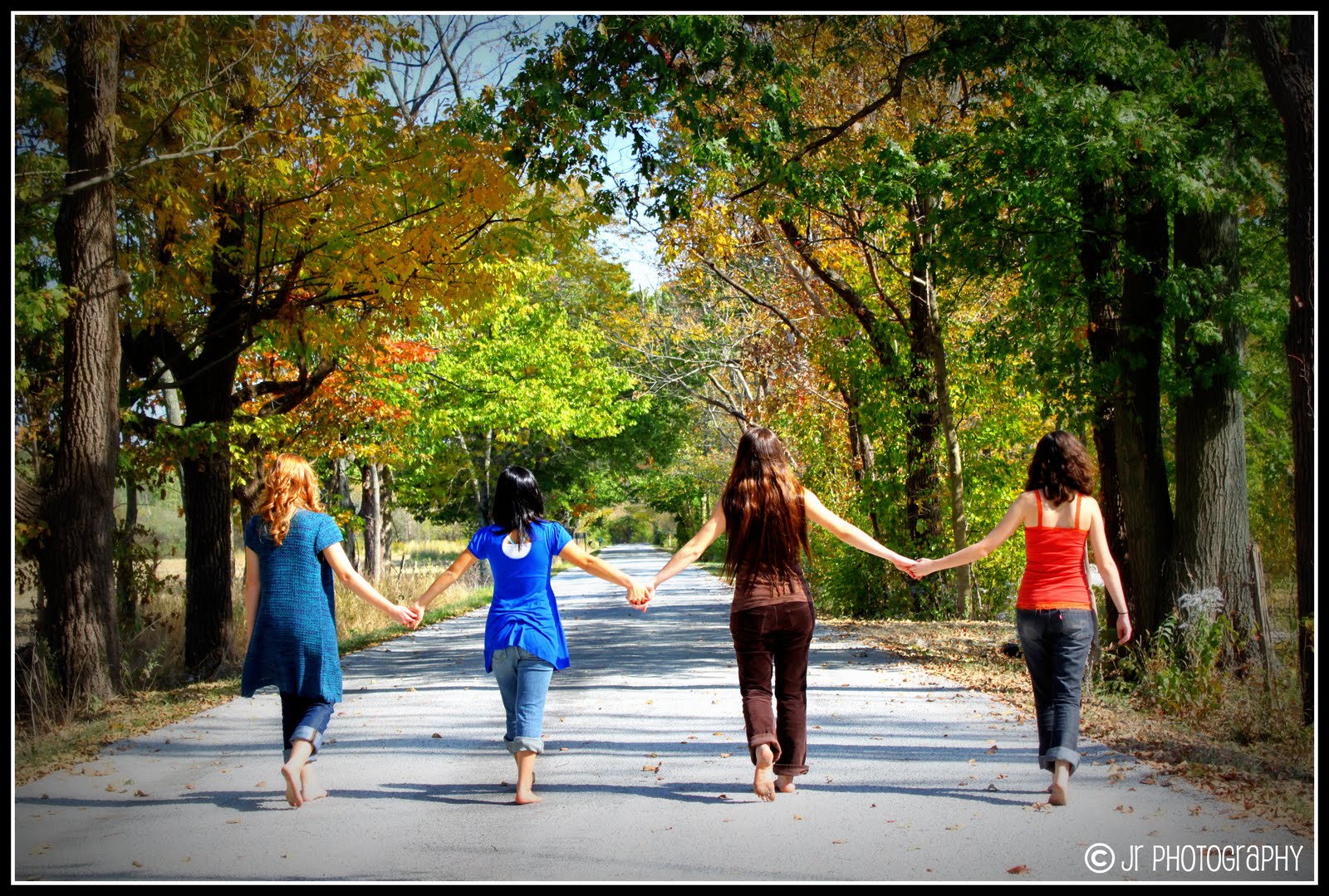 Image-ine: 4 Friends