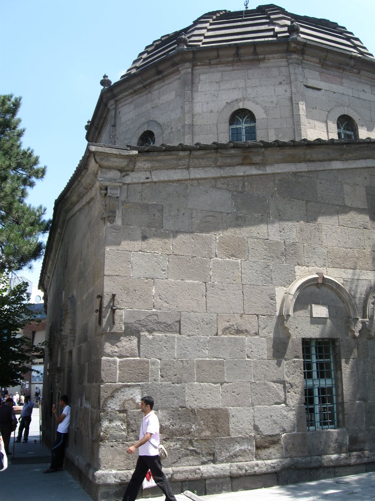 selcuklununizi: Huand (Honat) Hatun Külliyesi