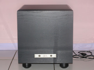 Lentera Akustika: JBL PB12 (Subwoofer)