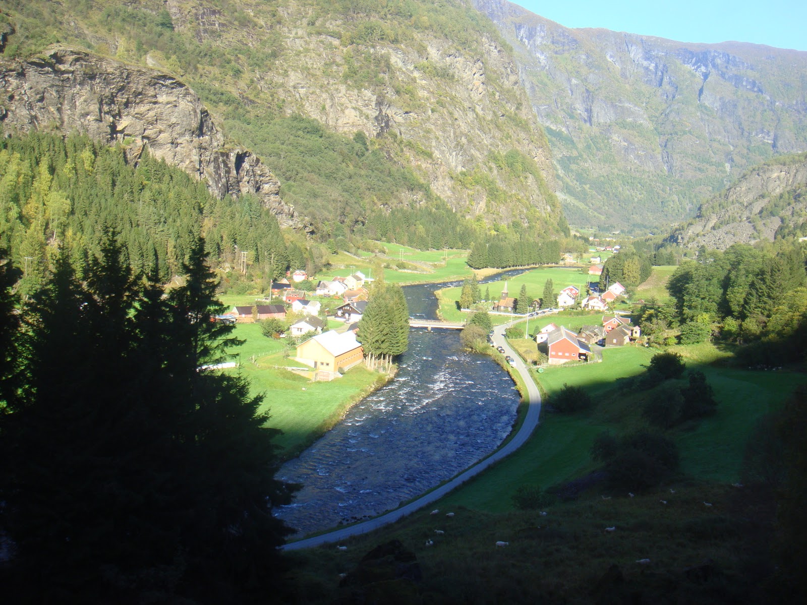Ramblings about life and travel: Flam
