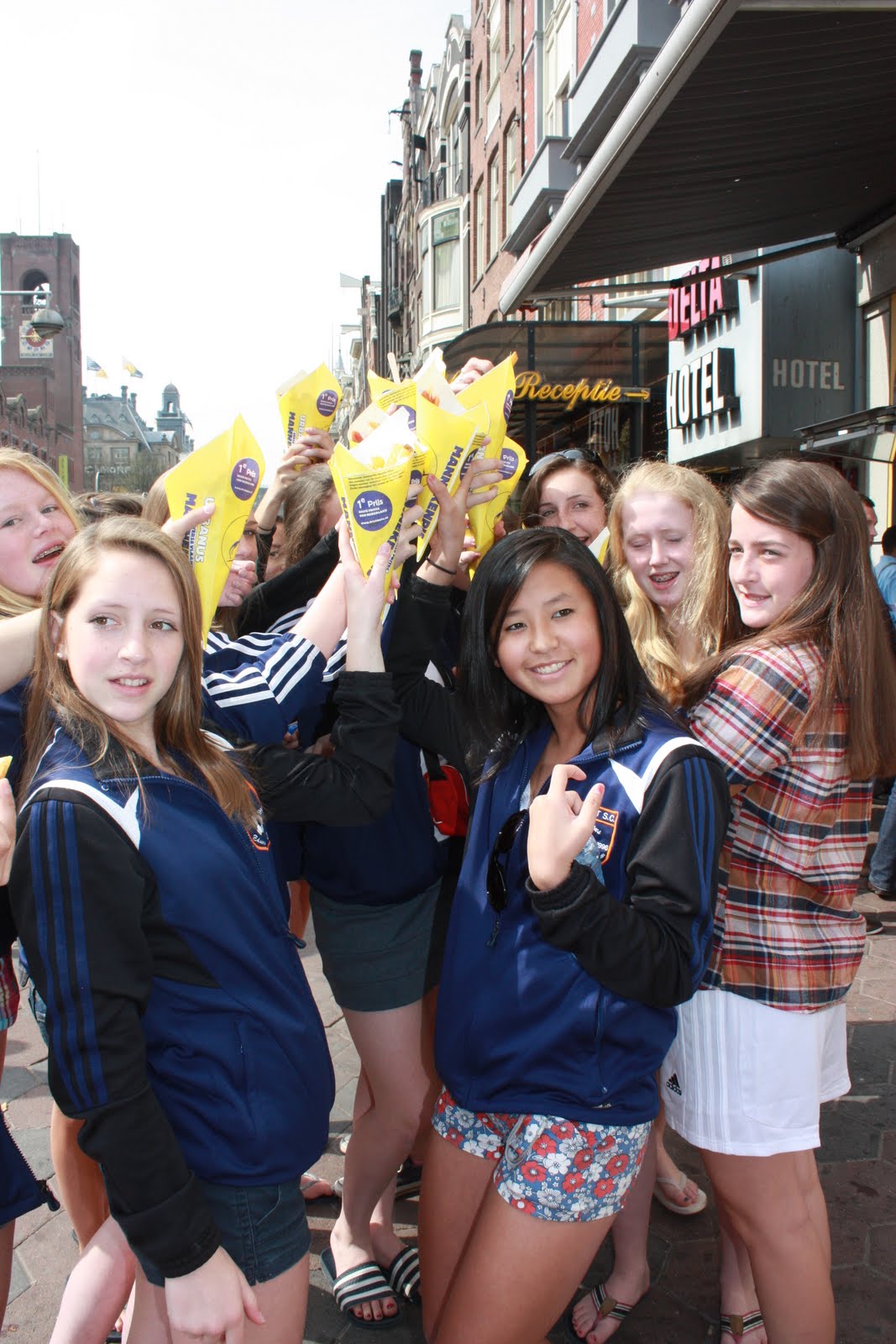 Holland U14 Girls 2010: Day 2 - Sunday in Amsterdam