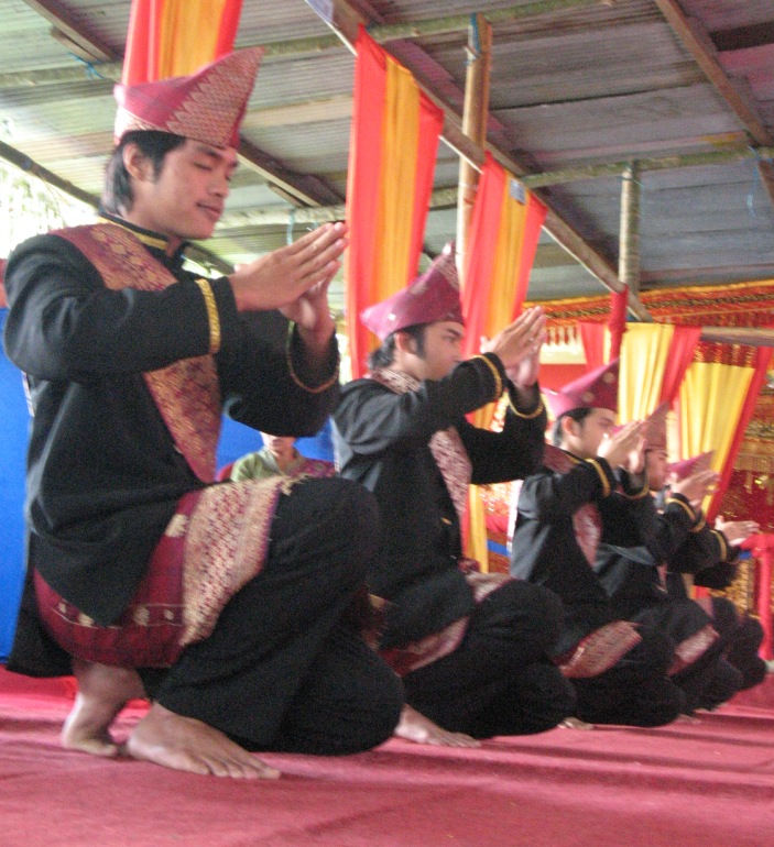 Rejang Keme: Sacred Kejai dance ( Rejang Traditional Dance )