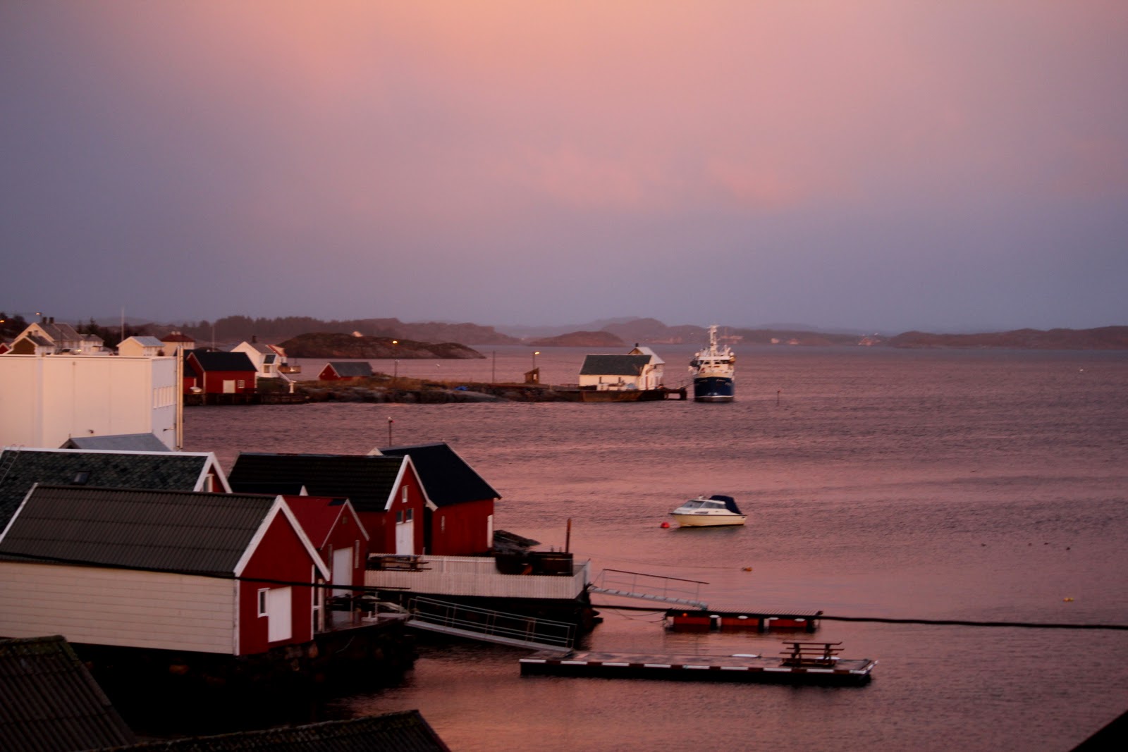 Kompassrosa : " Et hav av muligheter " i Averøy: 15.11.10 Bilder fra ...