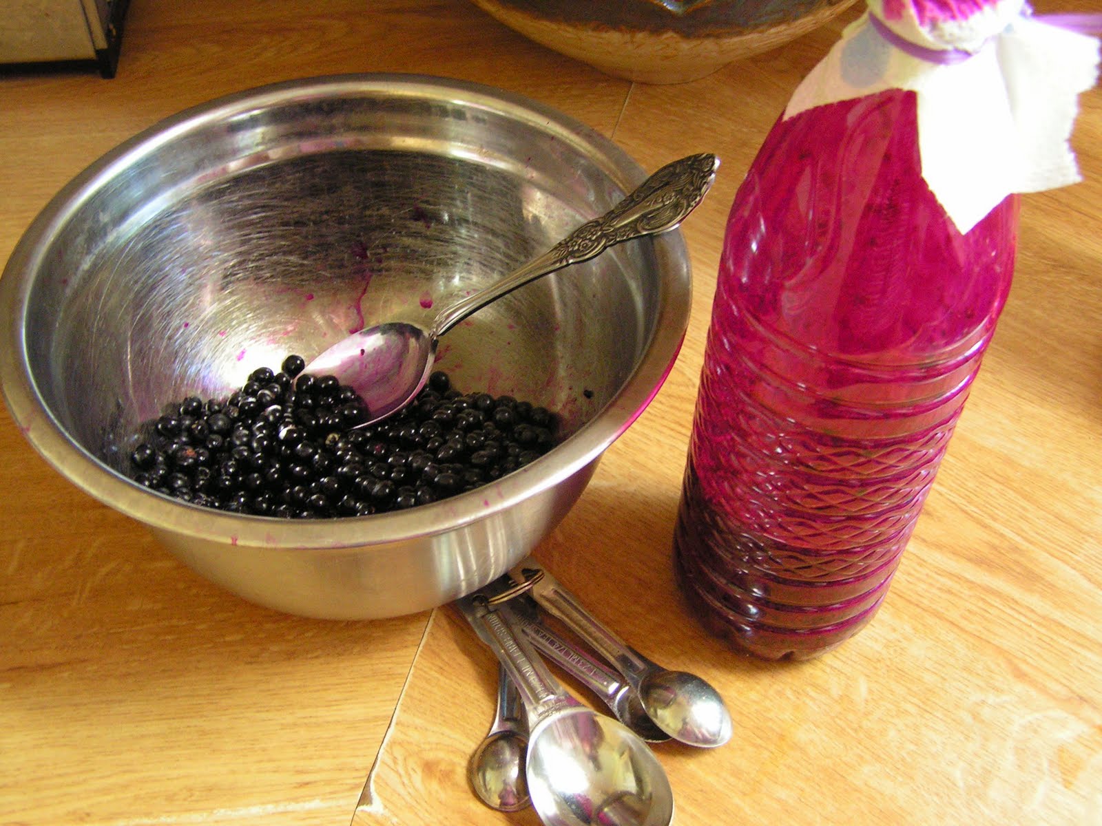 A Satisfying Life: Polka-berry Ink
