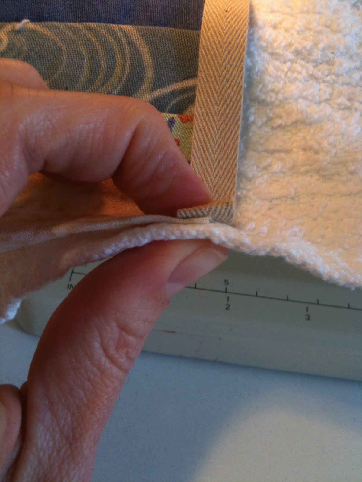 A Few Scraps: Patchwork kitchen towel tutorial