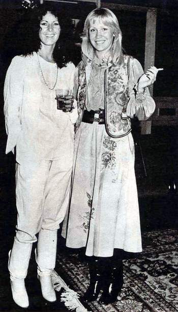 get on the carousel: smoke gets in your eyes