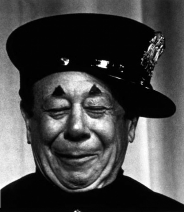 And...scene!: S& G: The Faces of Bert Lahr