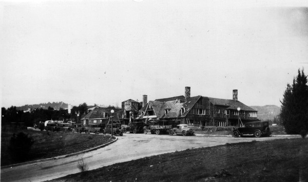 And...scene!: Fredric March California Home