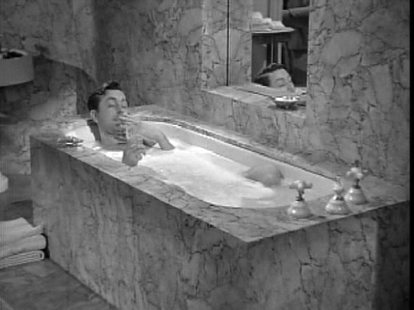 And...scene!: Rub-a-dub-dub, get in the tub!