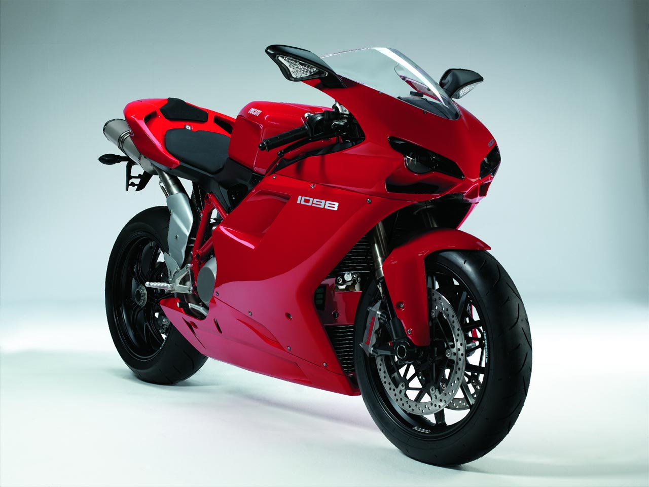 The great racer: Ducati 1098 supersports
