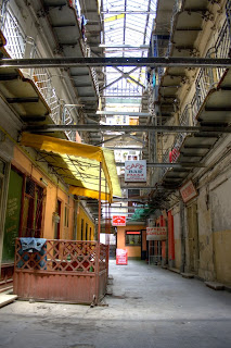 Joujette: Pasajul Englez