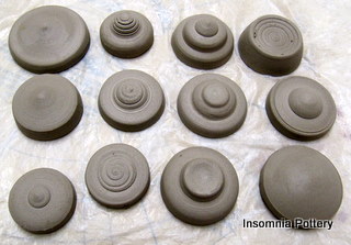 Insomnia Pottery Workshop: Knobs, Continued.....