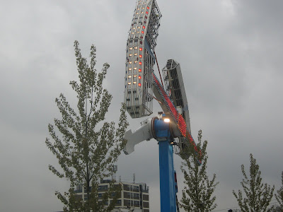 London Belle: Fun fair at Finsbury Park