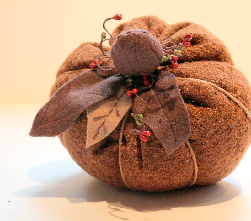 Fall Fabric Pumpkin Tutorial - The Cottage Mama