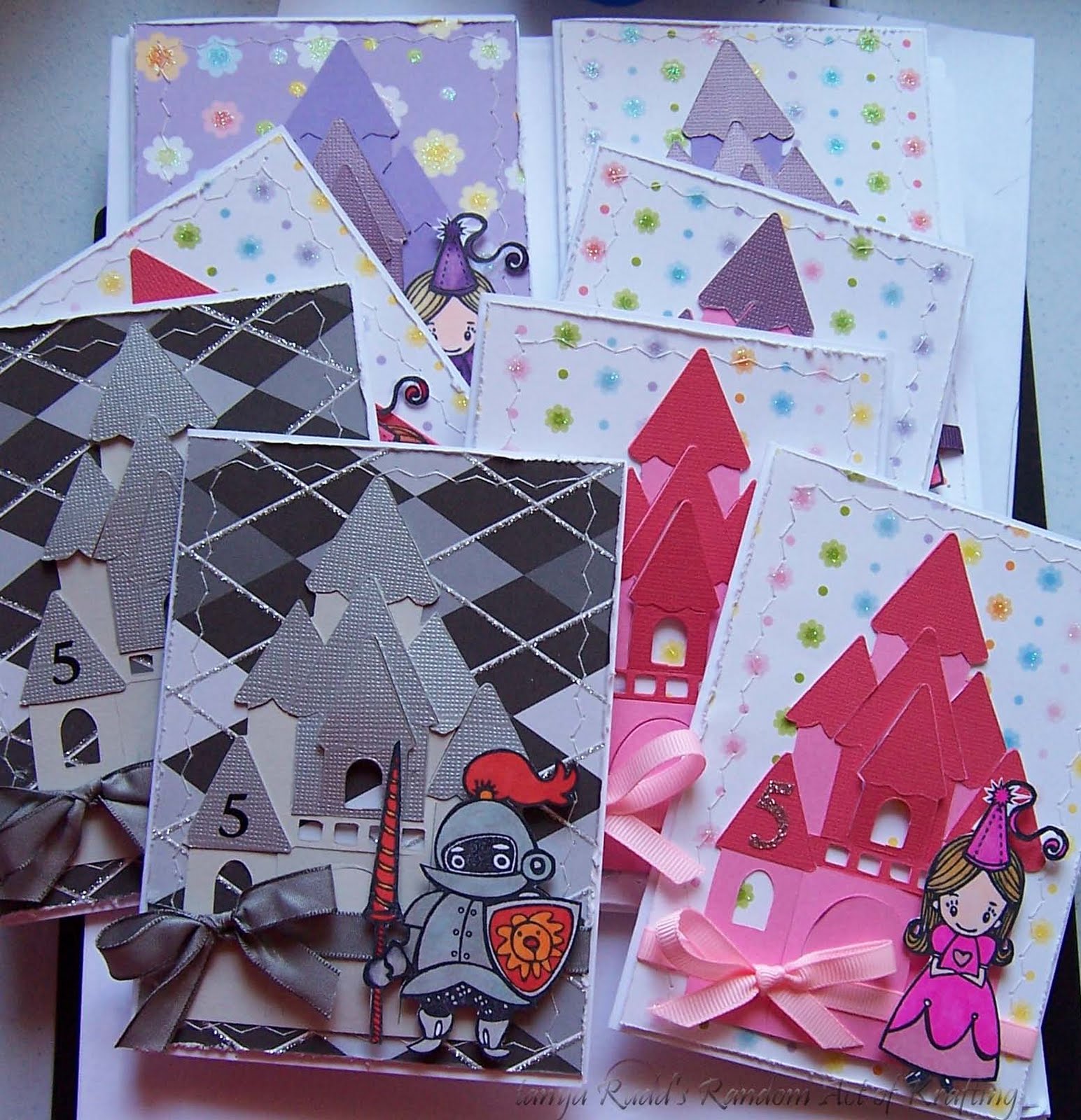 Random Acts of Krafting: DoodleFactory Birthday Invitations