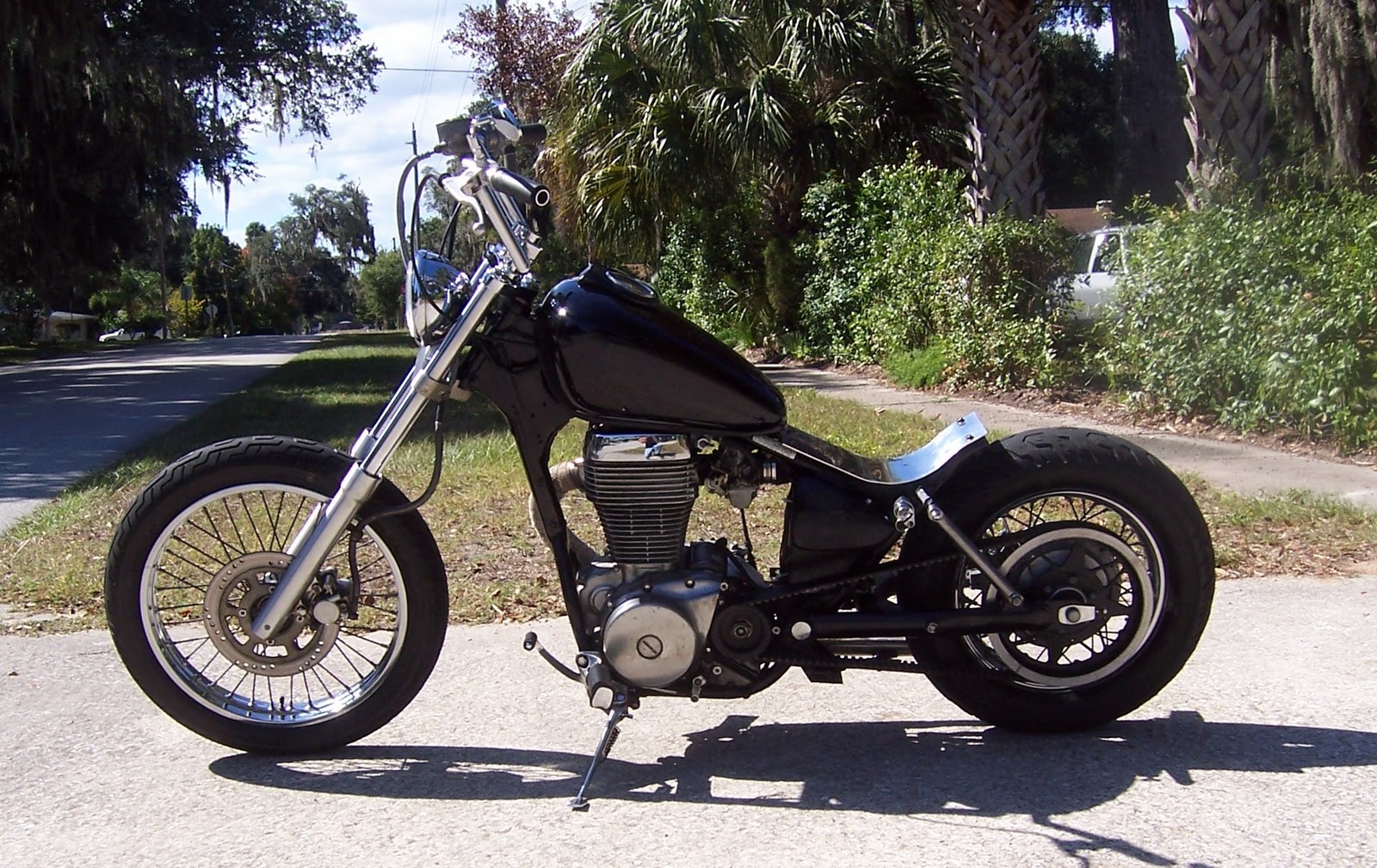 BOBS CHOP SHOP: 1995 suzuki savage bobber