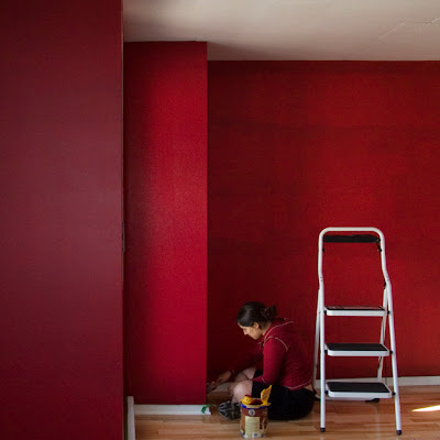 Pin de Lorena Azulambarvioleta Fuente en red wall pared roja | Pared ...