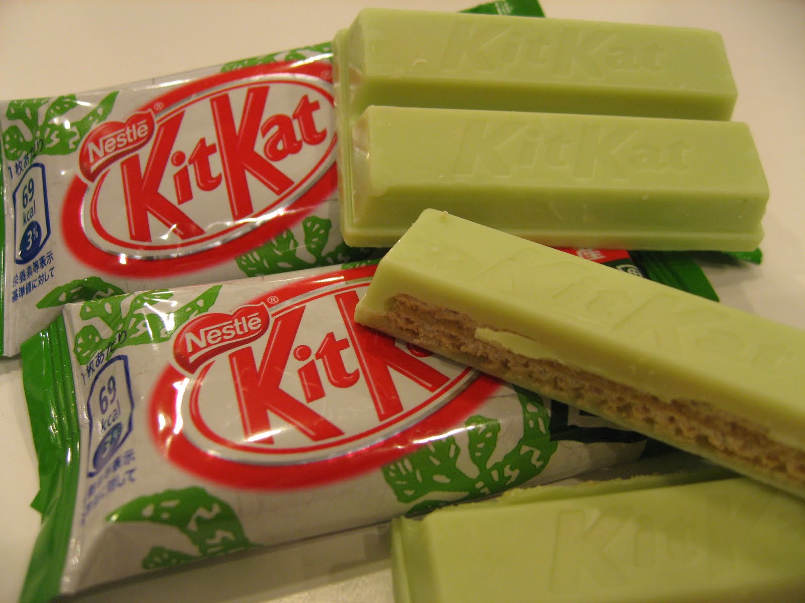 Sugar Swings! Serve Some: ginger cupcakes with wasabi kit kat frosting