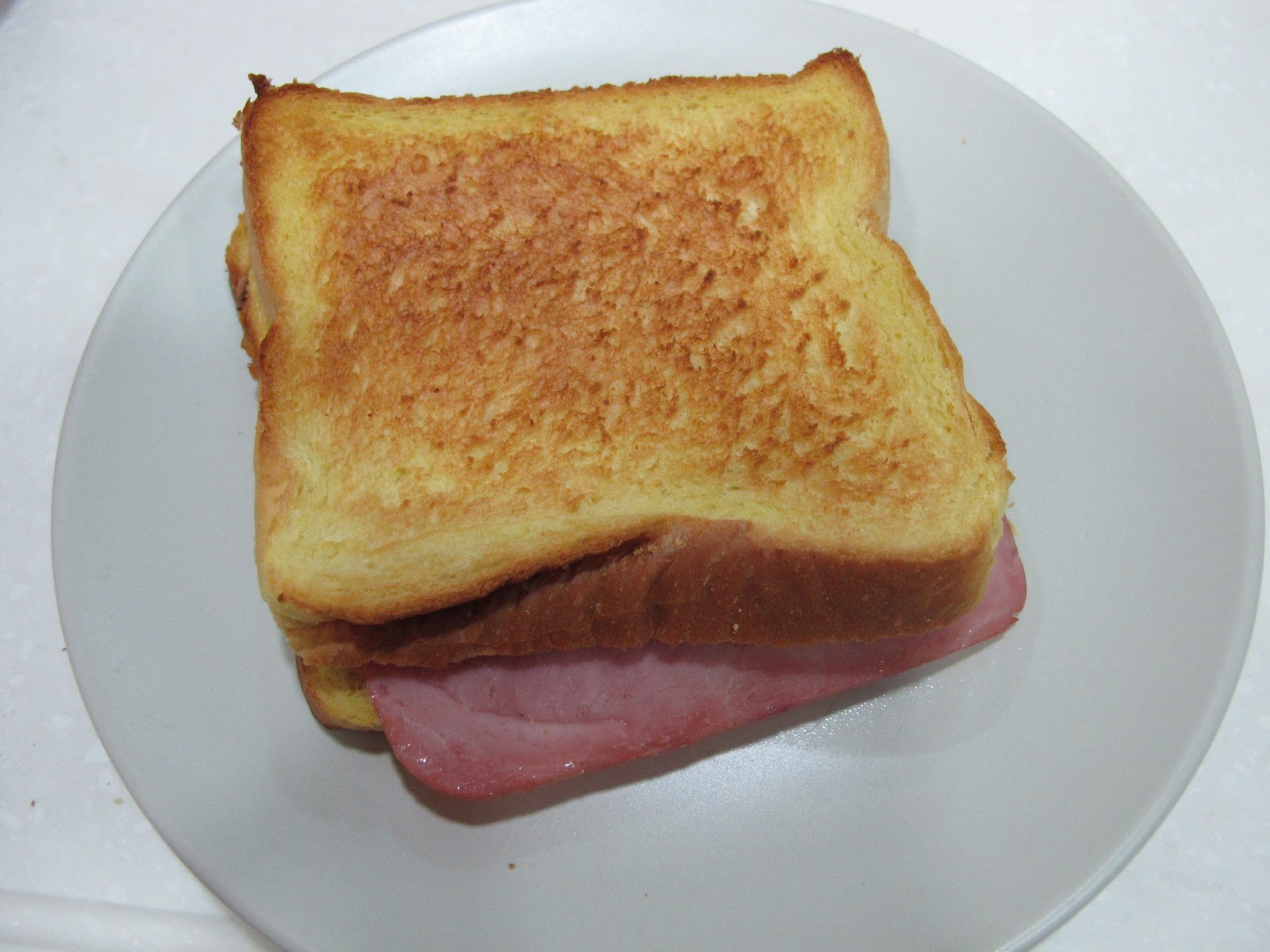 Les quatre filles: Croque monsieur en madame uit de oven