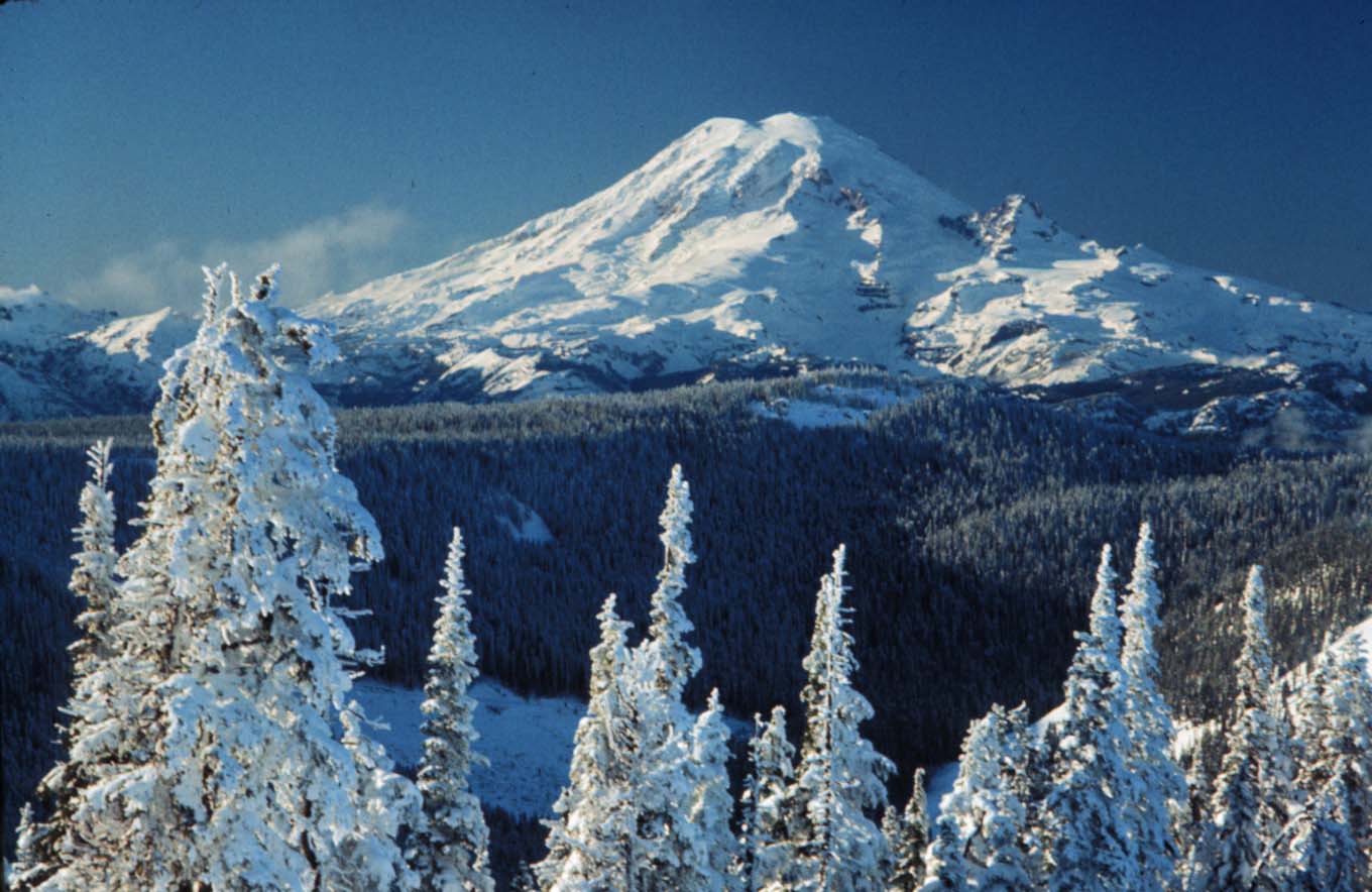 CASCADE VOLCANOES
