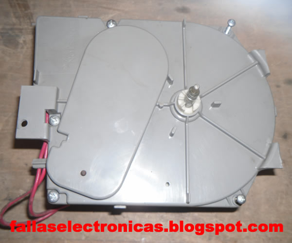 Mantenimiento de reloj | Lavadora MABE®