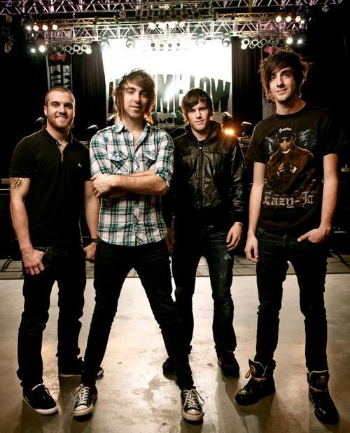 Casa do Pão Fresquinho - Metal Download: All Time Low Discografia ...