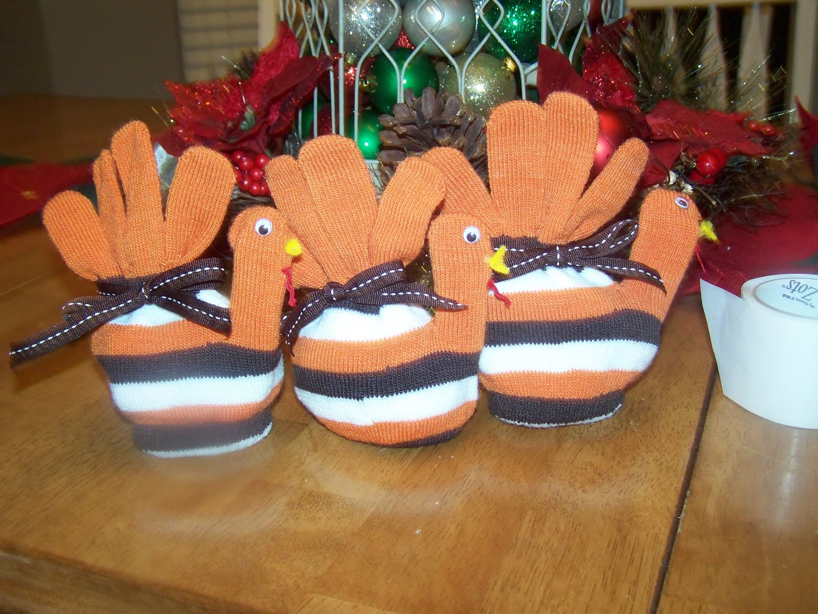 Realities Of A Stay At Home Mom: Glove Turkey