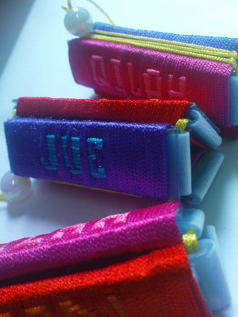 Wazzup !: Keychain Sulaman Benang