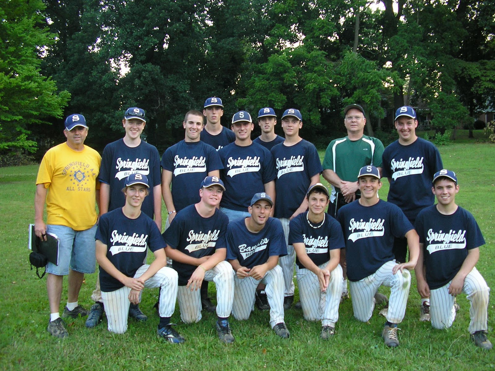 Danny Hee's Instagram, Twitter & Facebook on IDCrawl