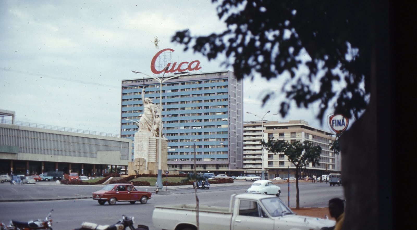 Companhia de Policia Militar CPM2490: Recordando Luanda