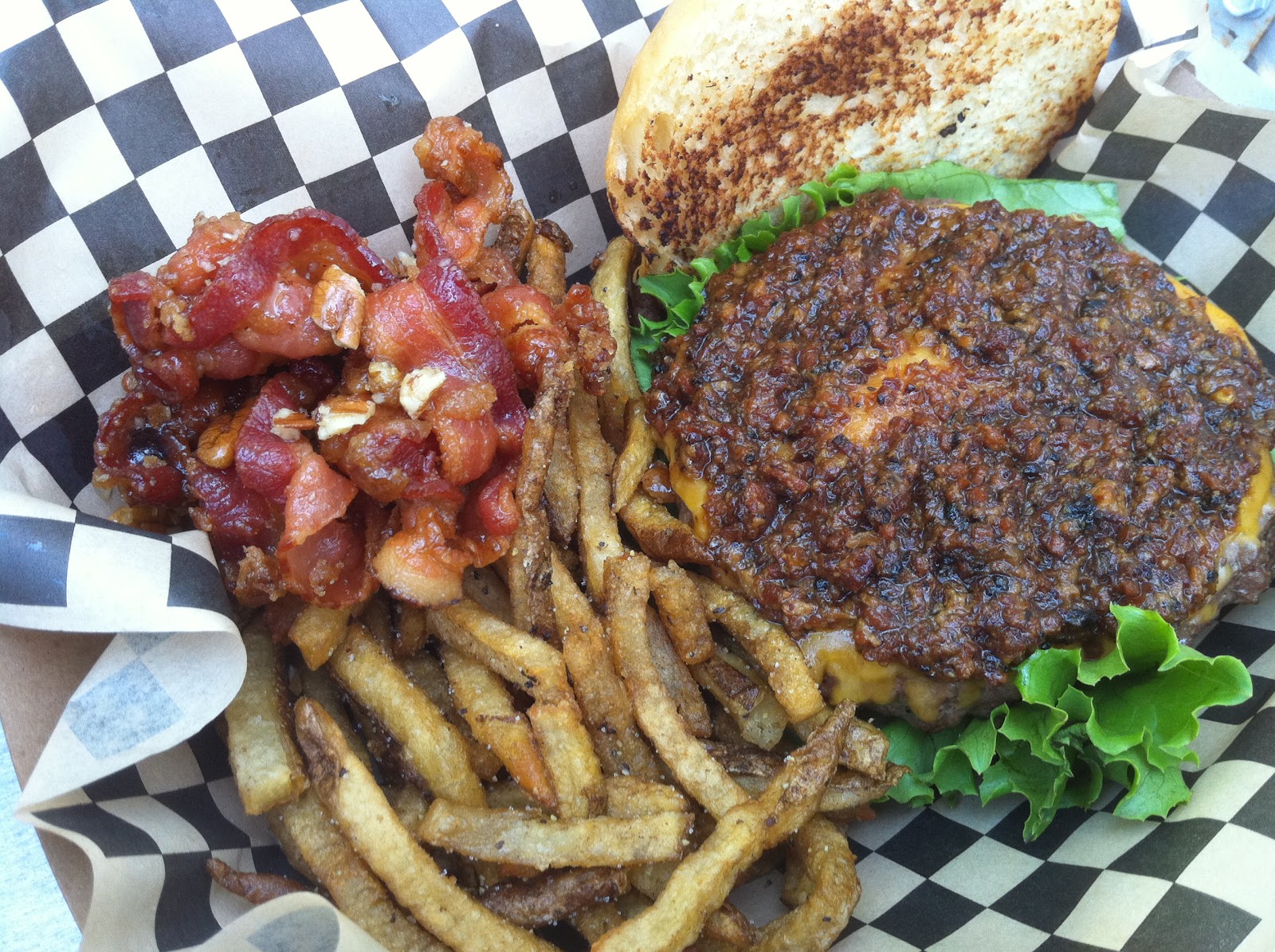 Bite and Booze: Curbside Truck and Go-Ya-Yas