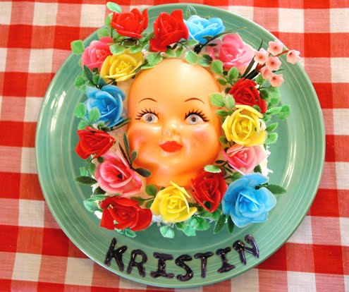 eklektick: Things I LOVE: Plastic Flowers?