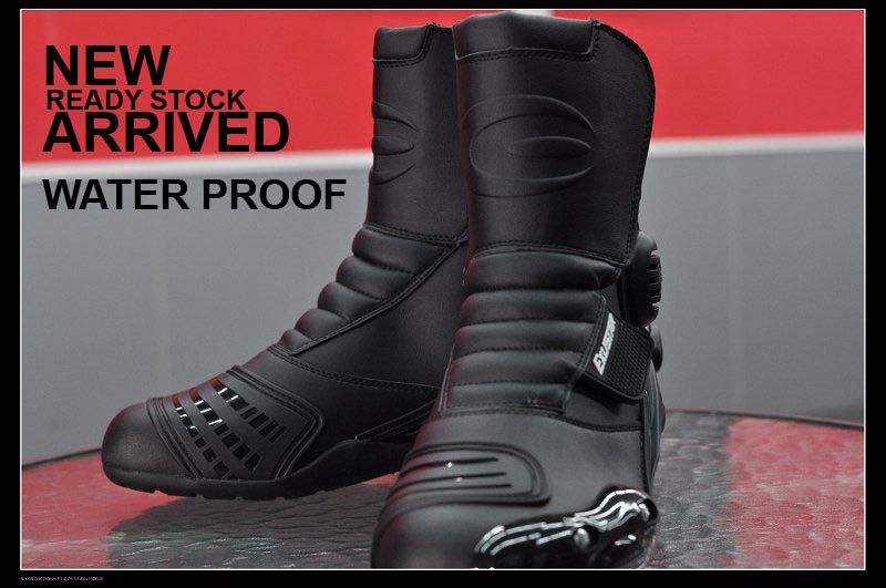 Biker Accessories: EXUSTAR SBR211W RACE BOOTS