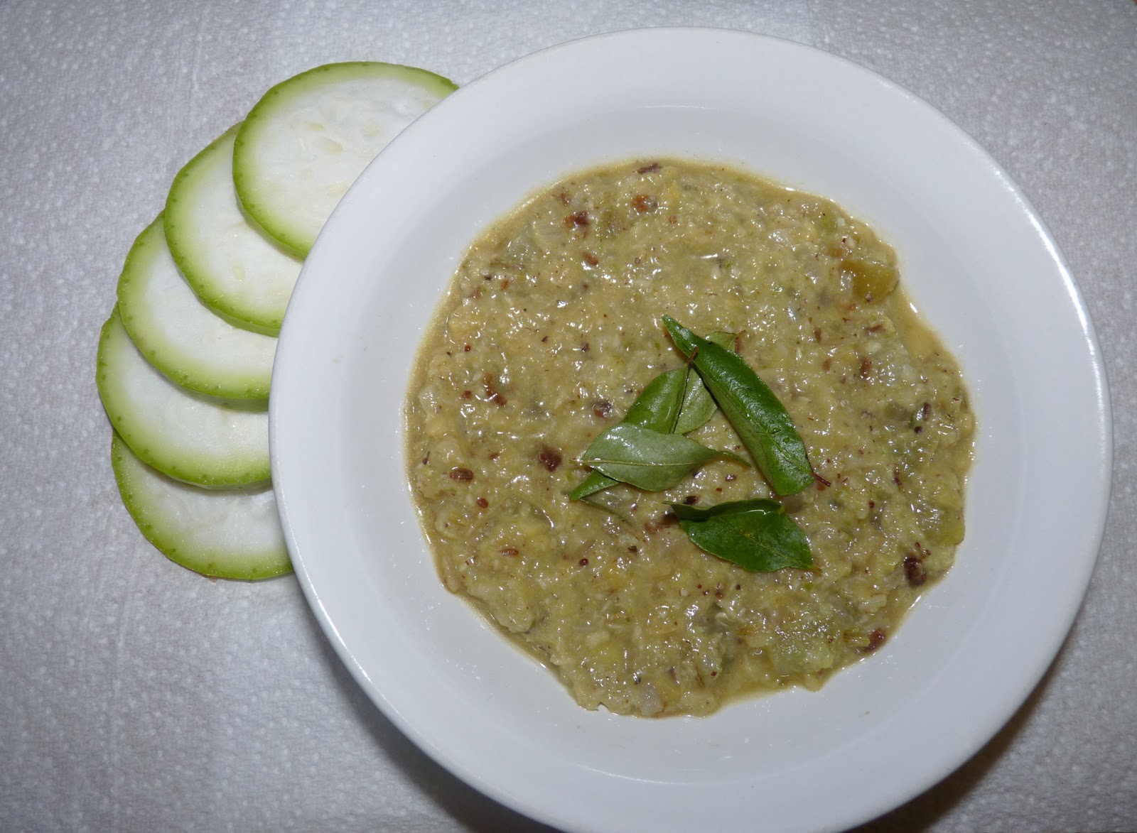 Amma-Kaipakkuvam: Surakkai (bottle Gourd) Kootu