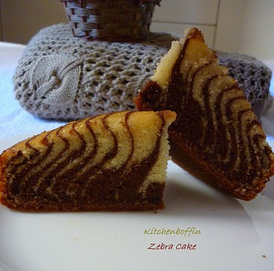 Kitchen Boffin: Zebra Cake