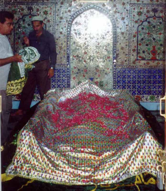 Qalandaria: Brief History of Hazrat Abdul Lateef Shah R.A known as Bari ...