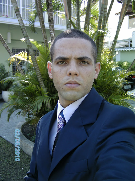 Rodrigo Freitas em "Ideologia"