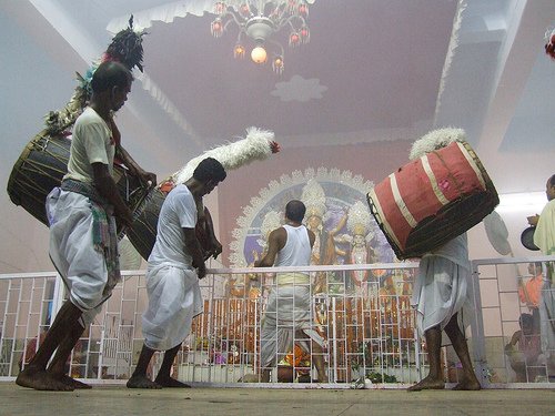 Hinduism :The Open Source Faith: ***Durga Puja Dhak***