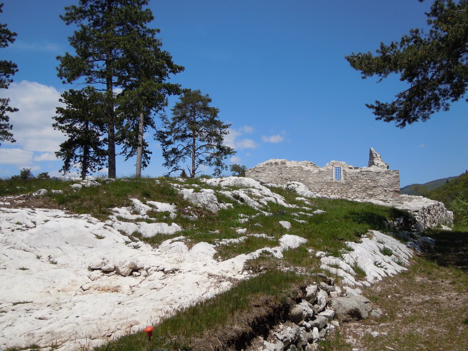 Monte San Martino/Lundo-Lomaso