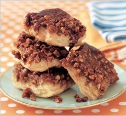 Lick The Bowl Good: Sticky, Chewy, Messy, Gooey Cookbook Review