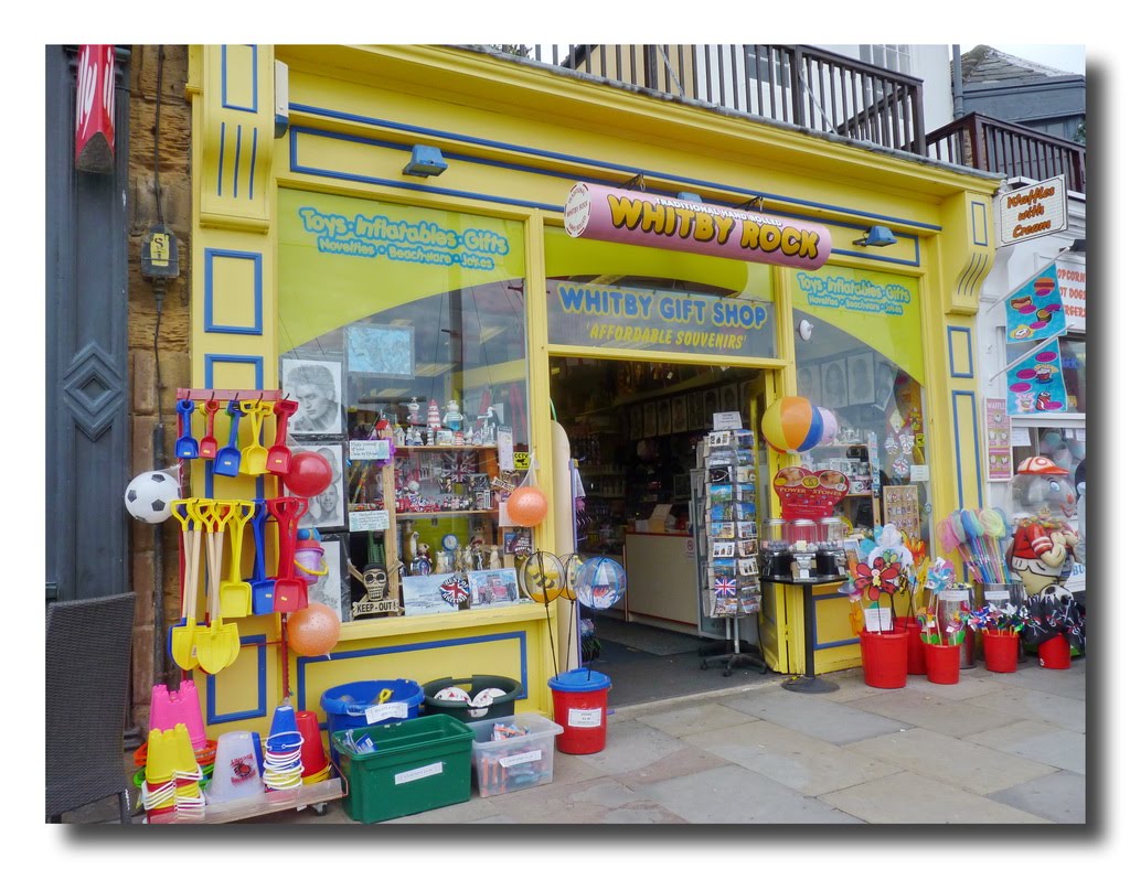 maunderings of a Digital Photo enthusiast: Monday 20th September Whitby