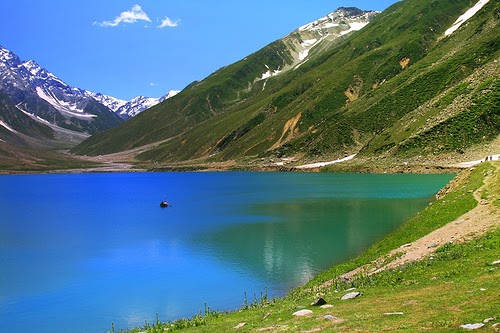 Beauty of Pakistan!!!!!!!!!!!: Jheel Saif-ul-Malook