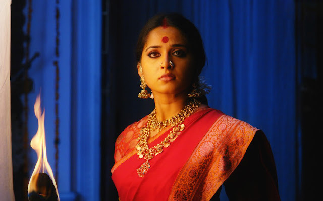 Anushka shetty hot cinema: Anushka shetty in Telugu and tamil movie ...